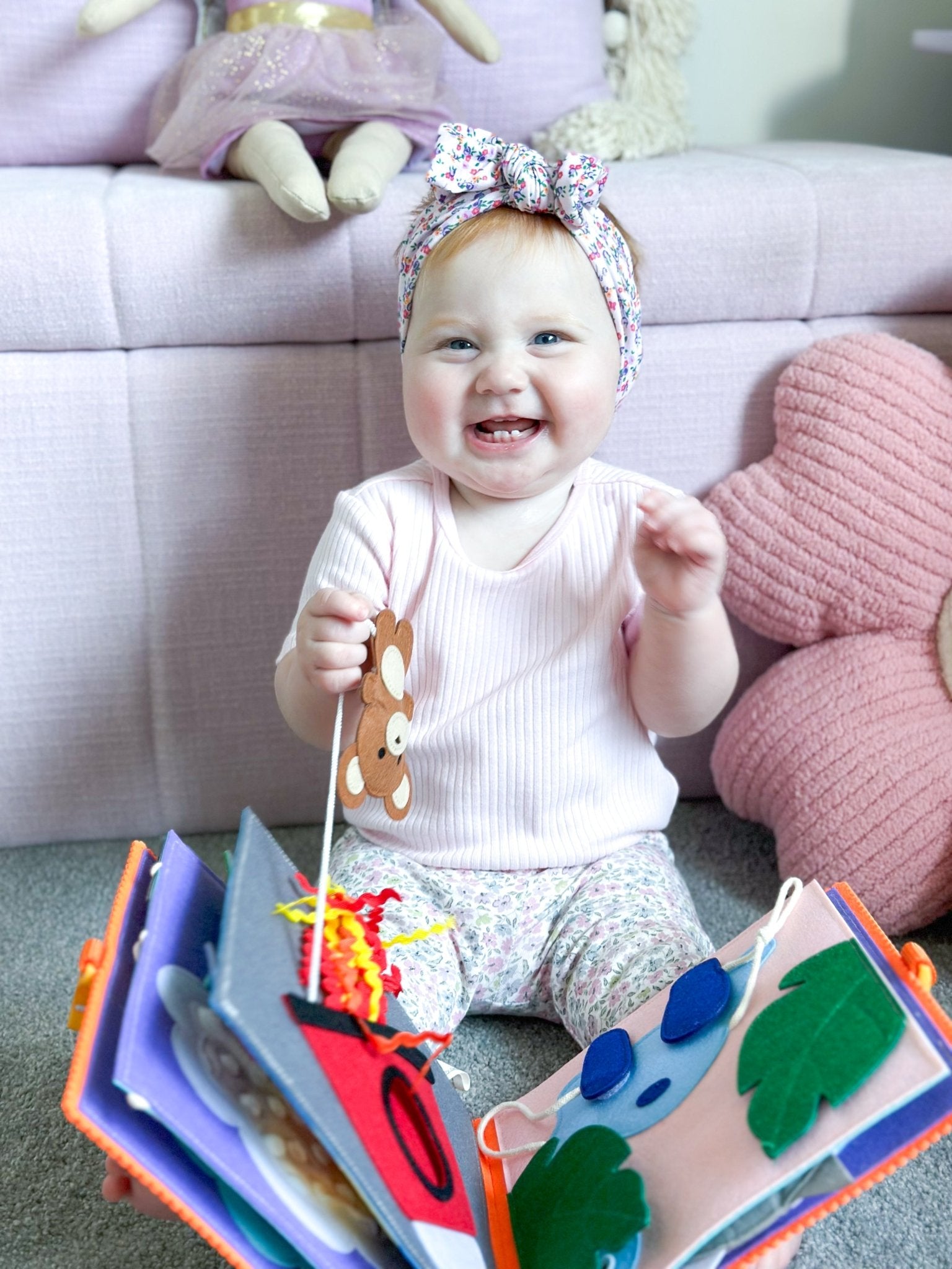 What Babies Need to Thrive in the First 6 Months – Wondertivity