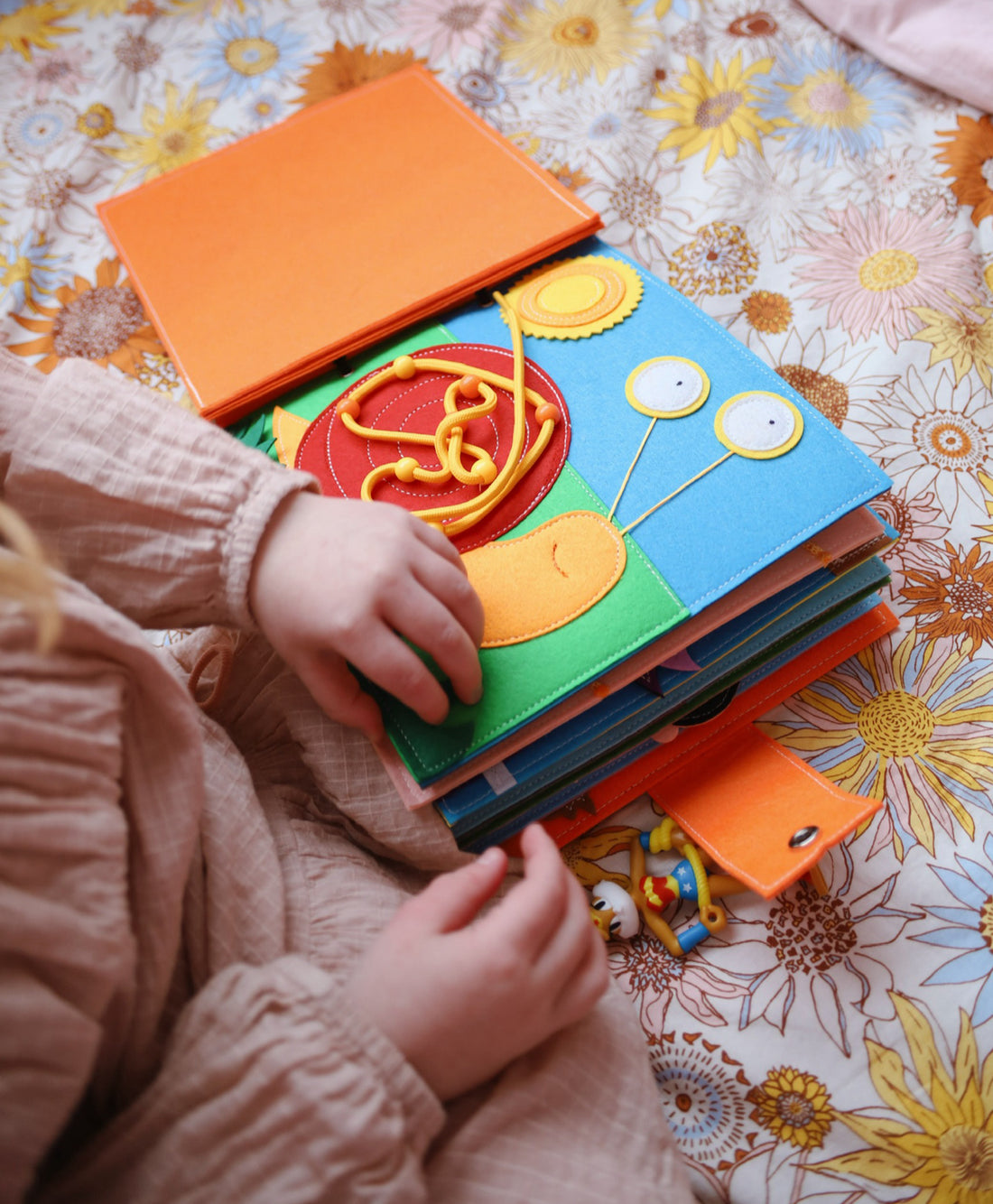 Busy Bear Book - Preschooler Felt Book & Quiet Book - Wondertivity