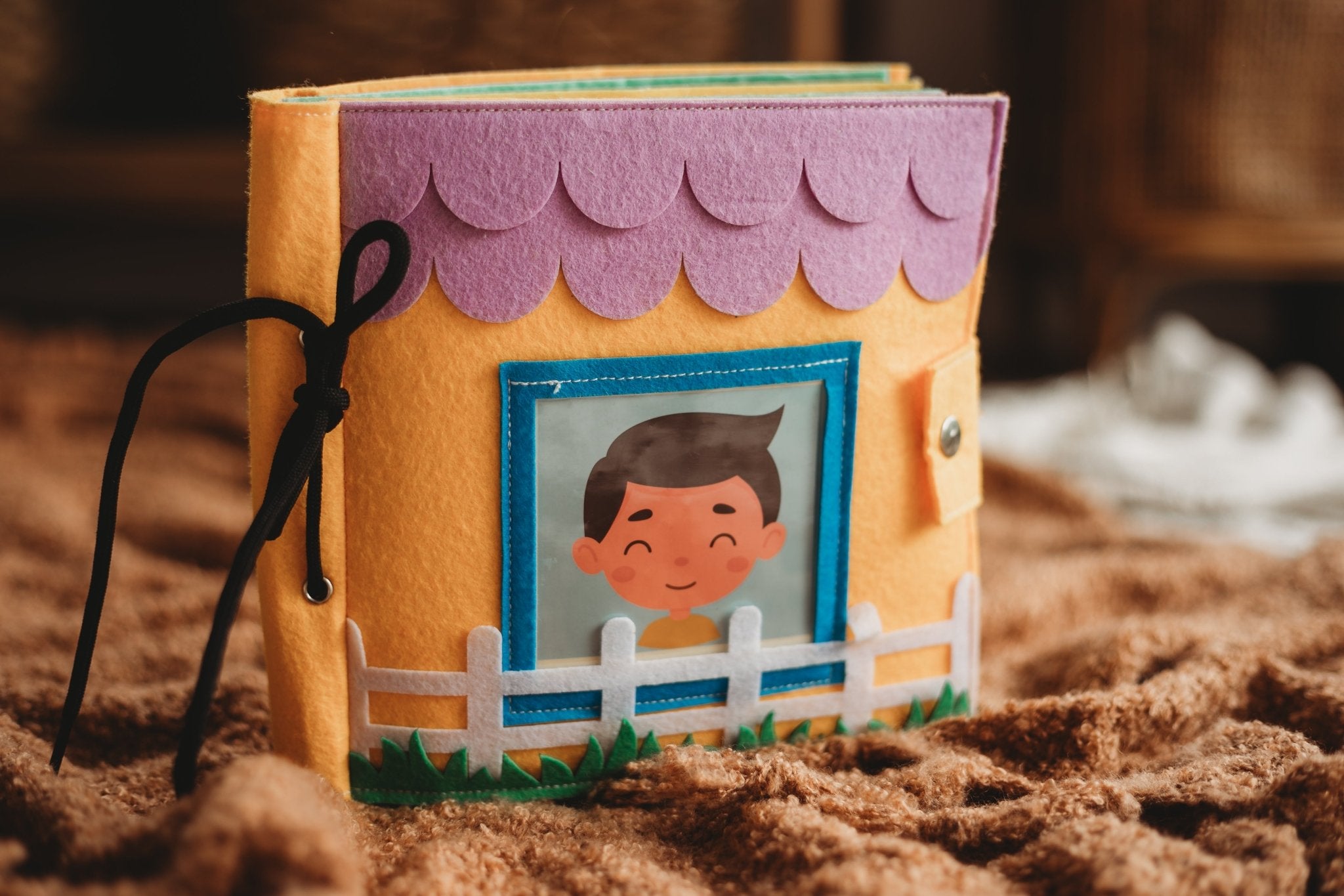 Home Sweet Home Book - Montessori Busy Book - Wondertivity